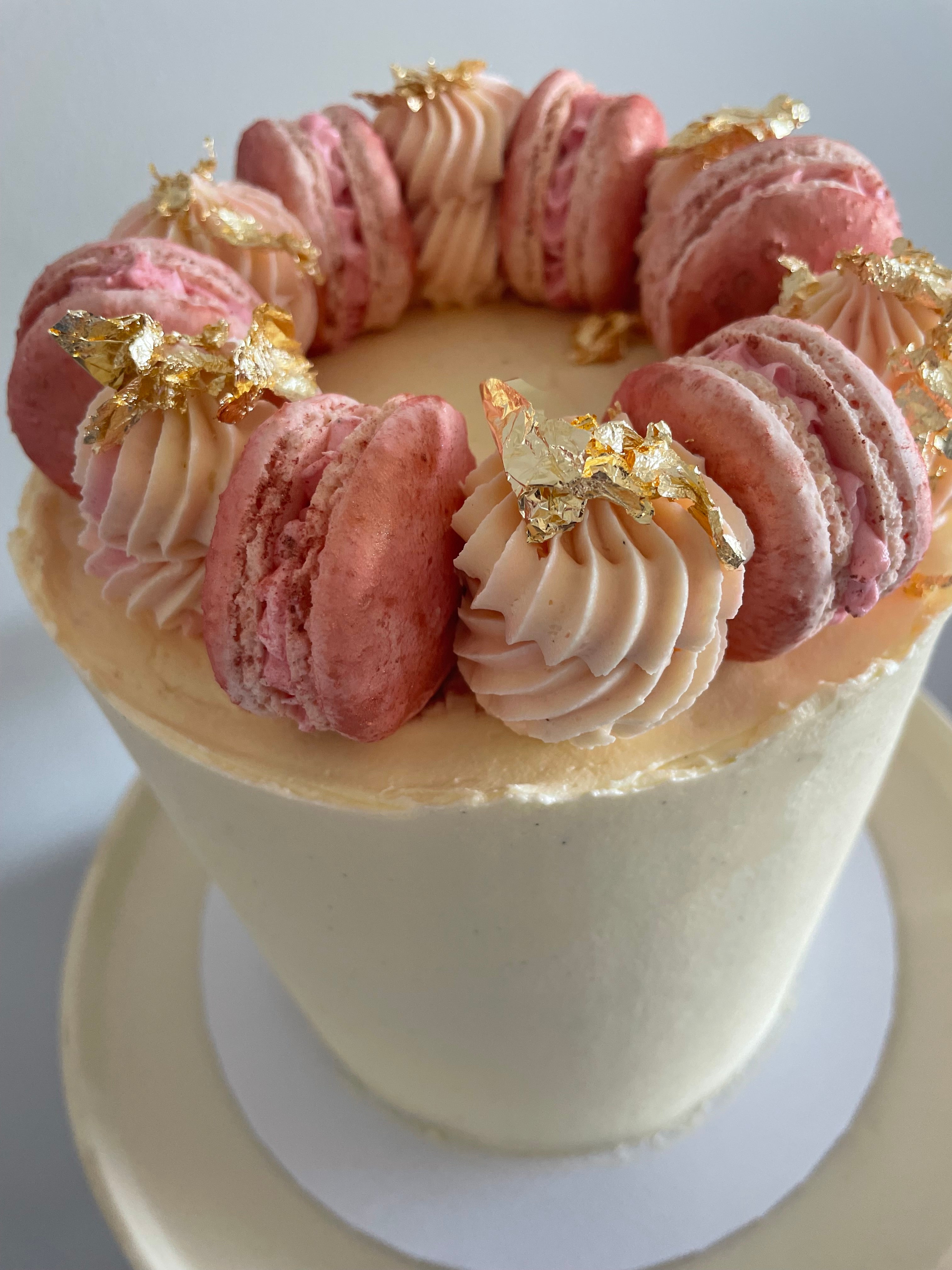 MACARON CAKE 4 INCH – Poppy Jane Cakes